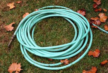 How To Clean A Garden Hose? | Cleanestor